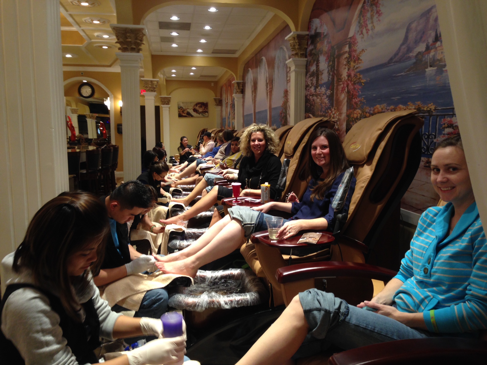 Party Da Vinci Nails Spa